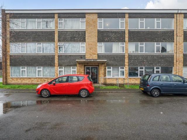 2 bedroom flat for sale