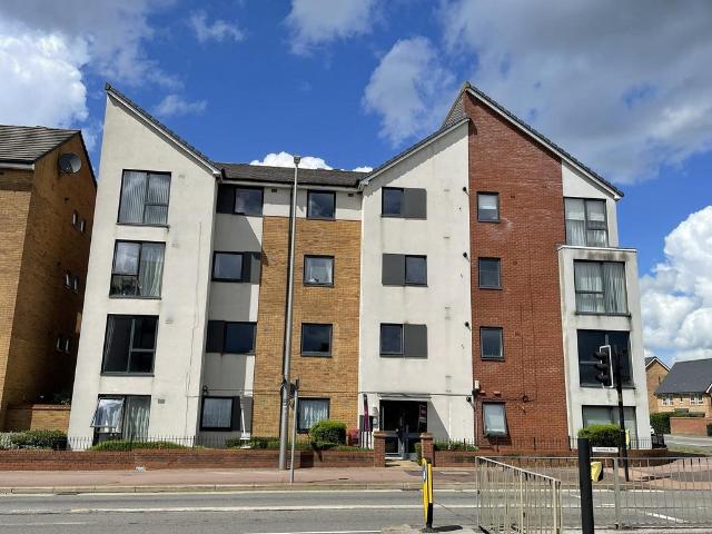 2 bedroom flat for sale
