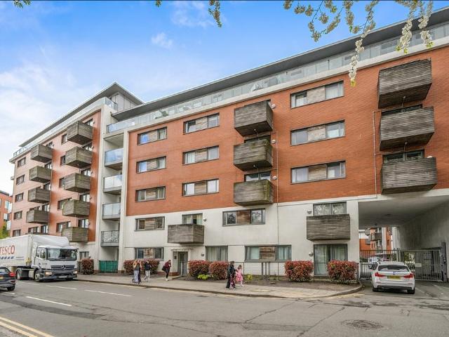 2 bedroom penthouse for sale