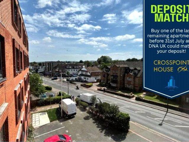 2 bedroom flat for sale