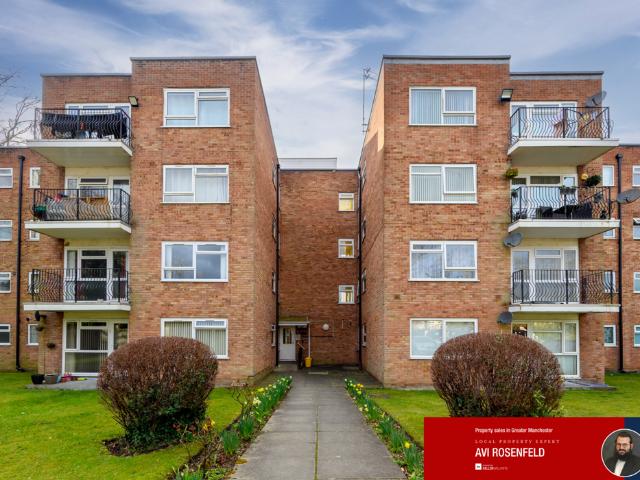 2 bedroom flat for sale