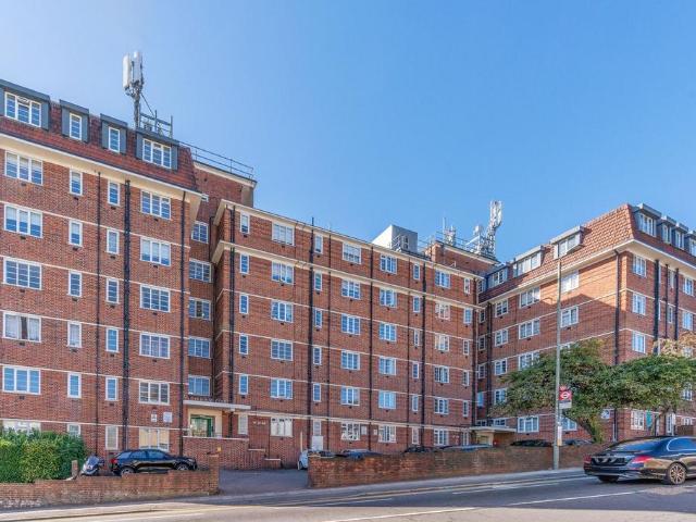 2 bedroom flat for sale