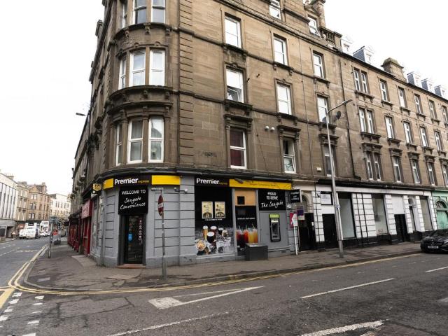 2 bedroom flat for sale