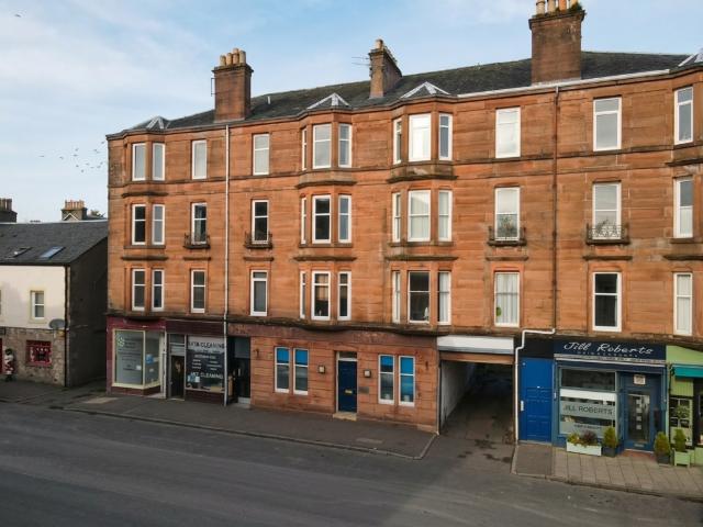 2 bedroom flat for sale