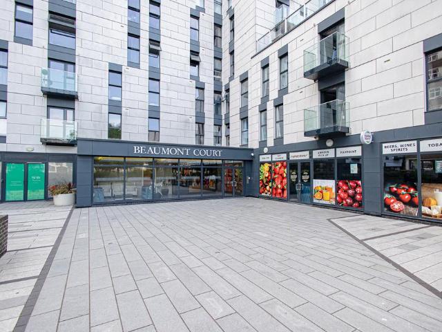 2 bedroom flat for sale