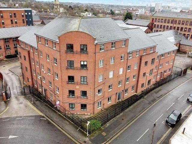 2 bedroom flat for sale