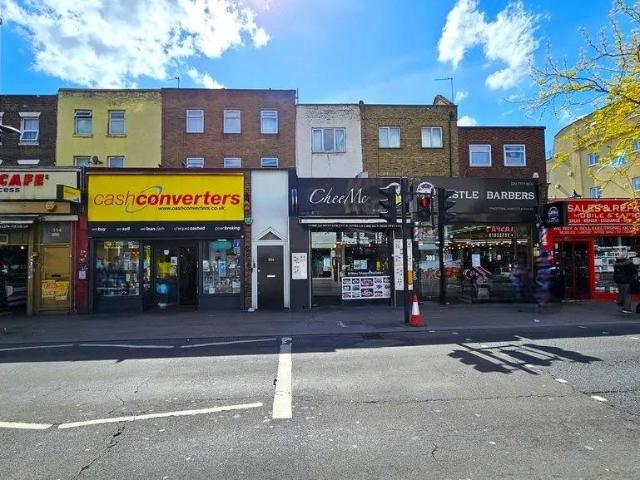 2 bedroom flat for sale