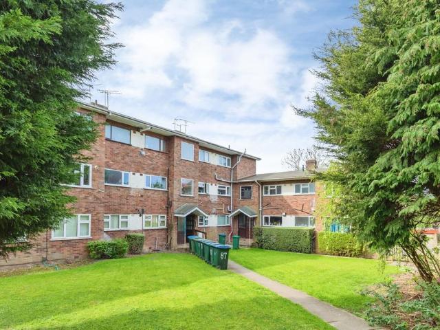 2 bedroom flat for sale