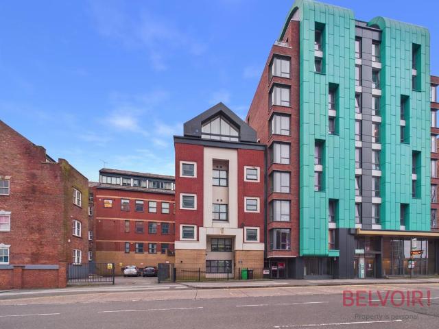 2 bedroom flat for sale