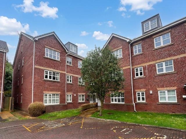 2 bedroom flat for sale