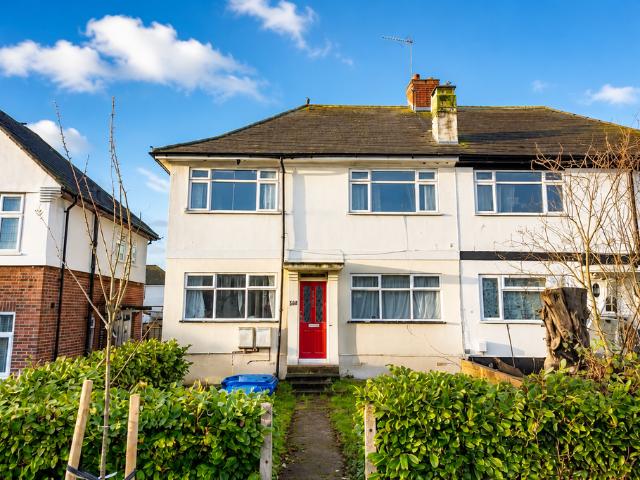 2 bedroom flat for sale