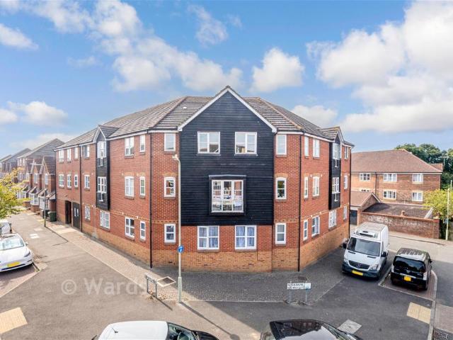 2 bedroom flat for sale