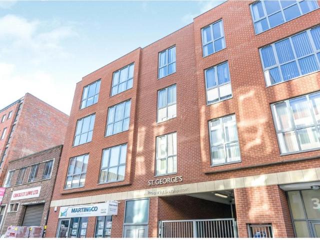 2 bedroom flat for sale
