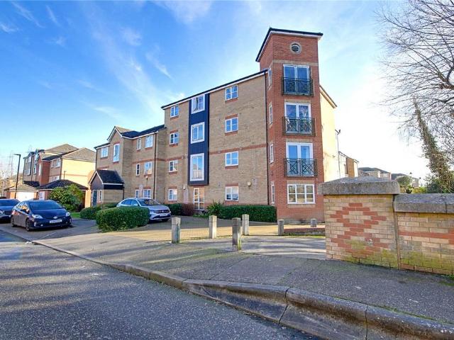 2 bedroom flat for sale