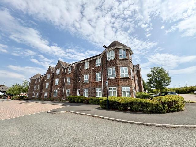 2 bedroom flat for sale