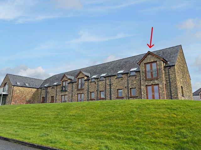 2 bedroom flat for sale