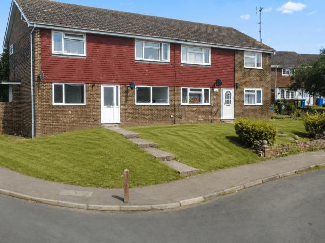 2 bedroom flat for sale