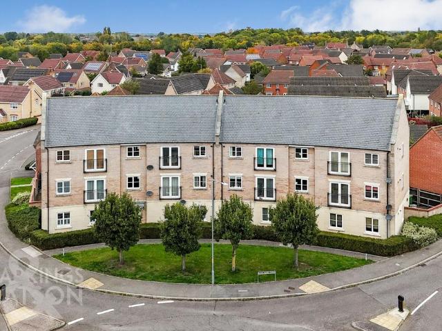 2 bedroom flat for sale