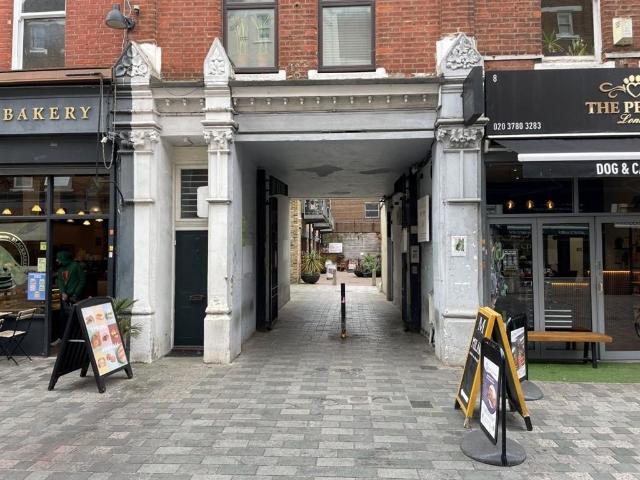 2 bedroom flat for sale