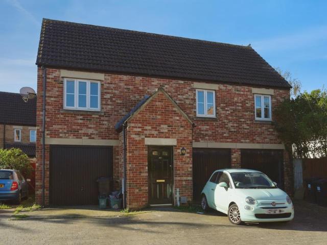 2 bedroom house for sale