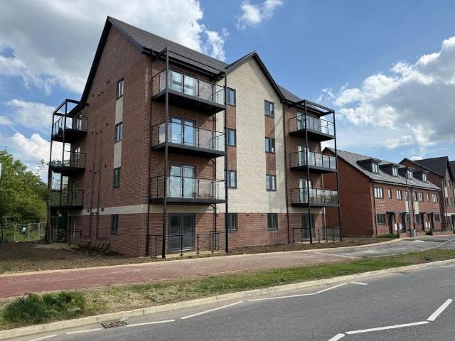 2 bedroom flat for sale