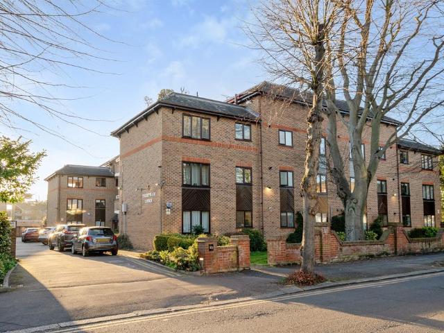 2 bedroom flat for sale