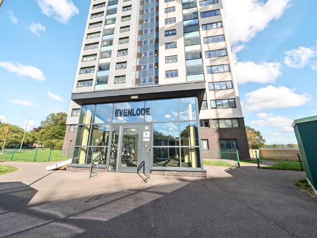 2 bedroom flat for sale