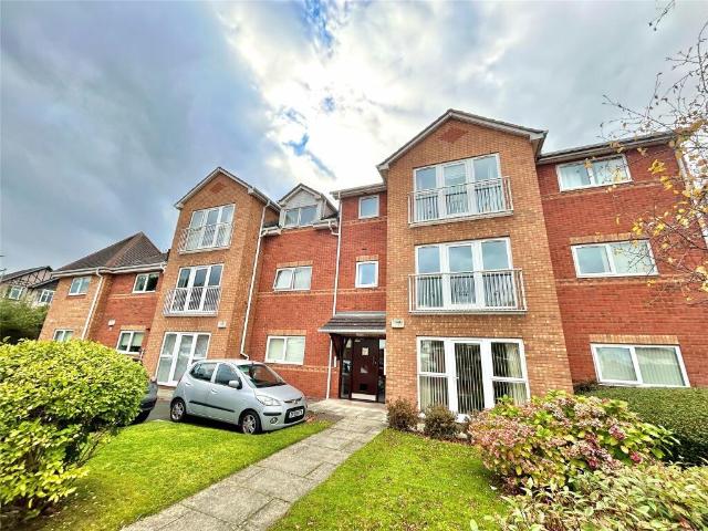 2 bedroom flat for sale