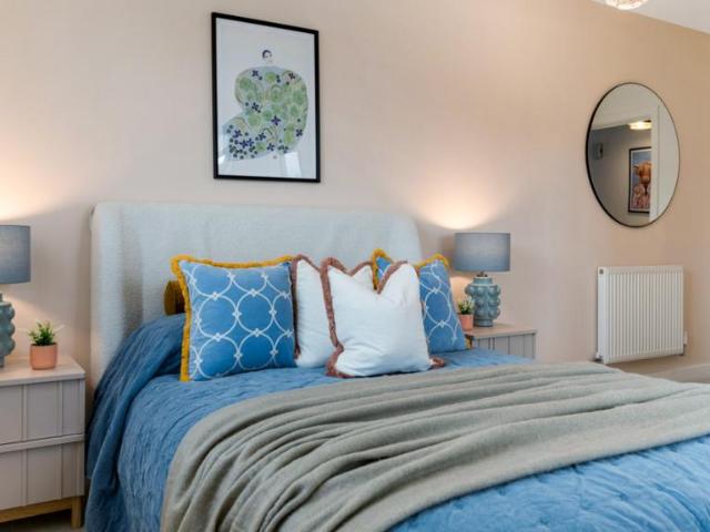 2 bedroom flat for sale