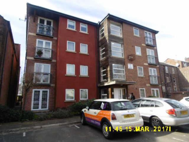 2 bedroom flat for sale