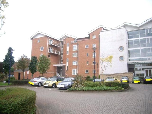 2 bedroom flat for sale
