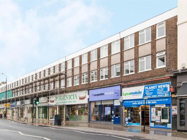 2 bedroom flat for sale