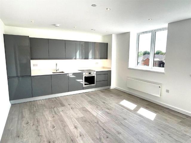 2 bedroom flat for sale