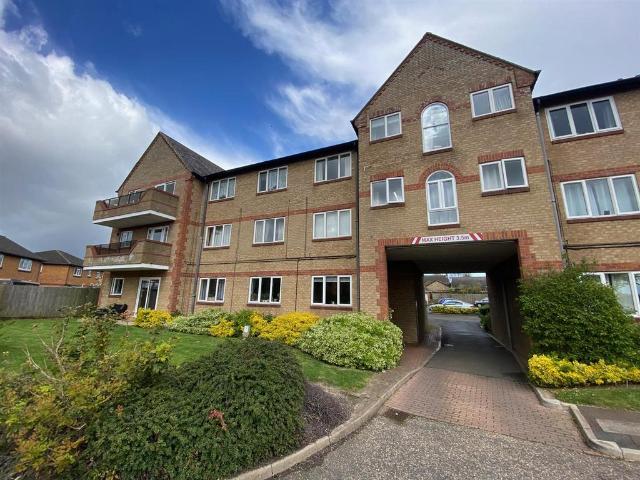 2 bedroom flat for sale