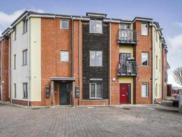 2 bedroom flat for sale
