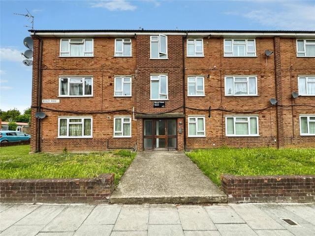 2 bedroom flat for sale