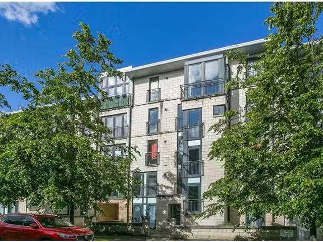 2 bedroom flat for sale, Waterfront Gait, Granton, Edinburgh.