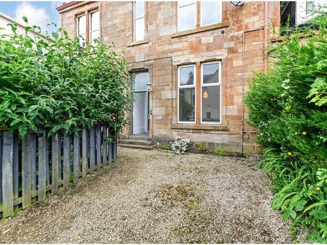 2 bedroom flat for sale, Waterside Street, Largs, Ayrshire Nor.