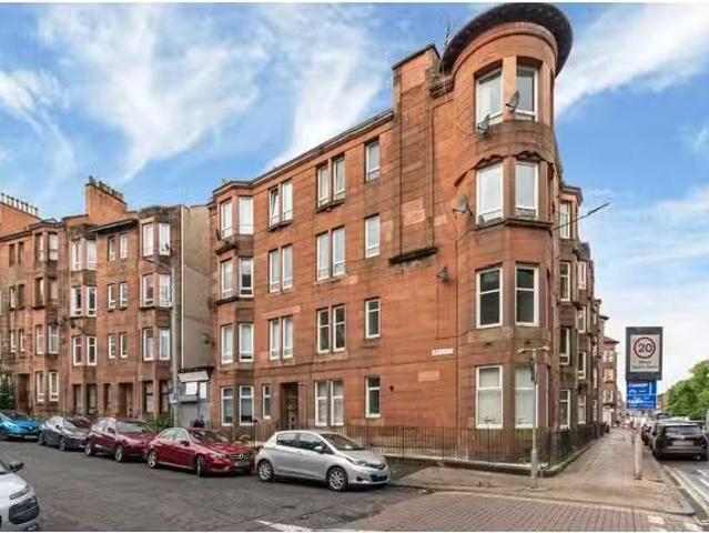 2 bedroom flat for sale, Aberfoyle Street, Dennistoun, Glasgow.