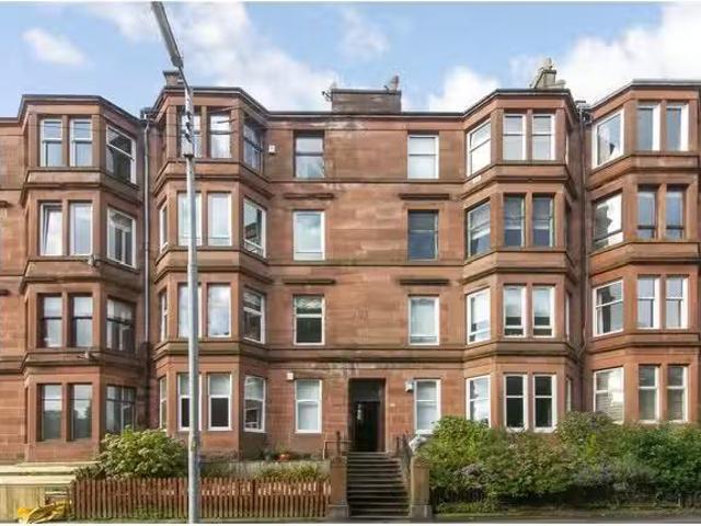 2 bedroom flat for sale, Armadale Street, Dennistoun, Glasgow.