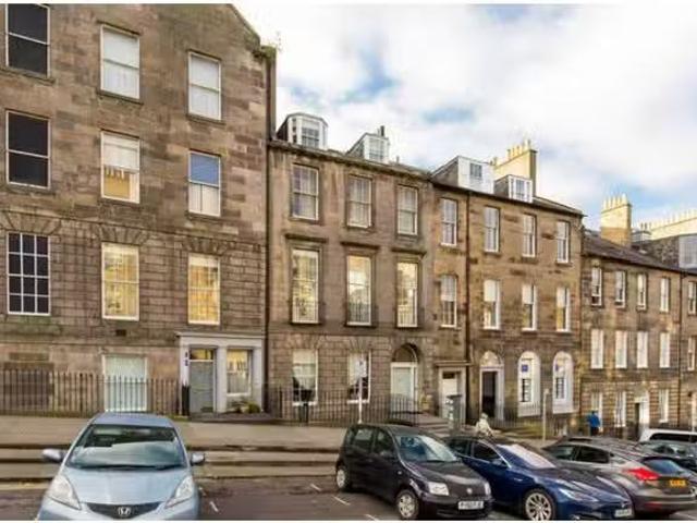 2 bedroom flat for sale, Dublin Street, Stockbridge, Edinburgh.