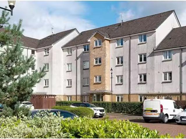 2 bedroom flat for sale, Gullion Park, East Kilbride, Lanarksh.