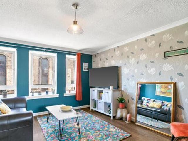 2 Bedroom Flat For Sale In 4 Forbes Drive, Glasgow