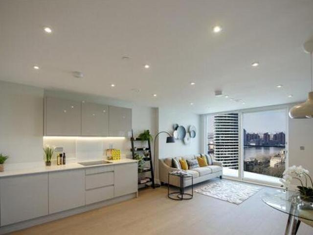 2 Bedroom Flat For Sale In 4 Yelverton Road
