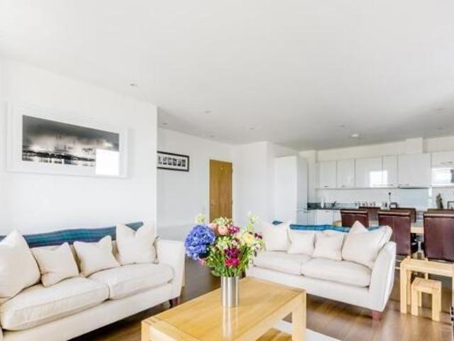 2 Bedroom Flat For Sale In 58 St Johns Hill, London
