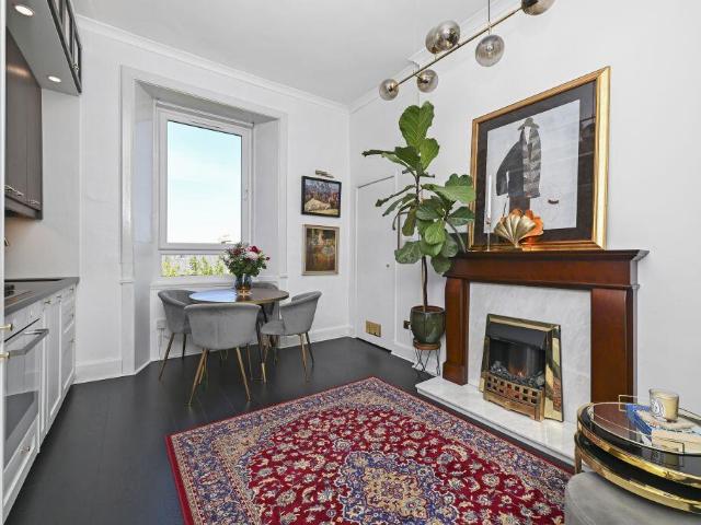 2 bedroom flat for sale in 5, 3F1, Heriot Hill Terrace, Edinburgh, EH7 4DZ, EH7