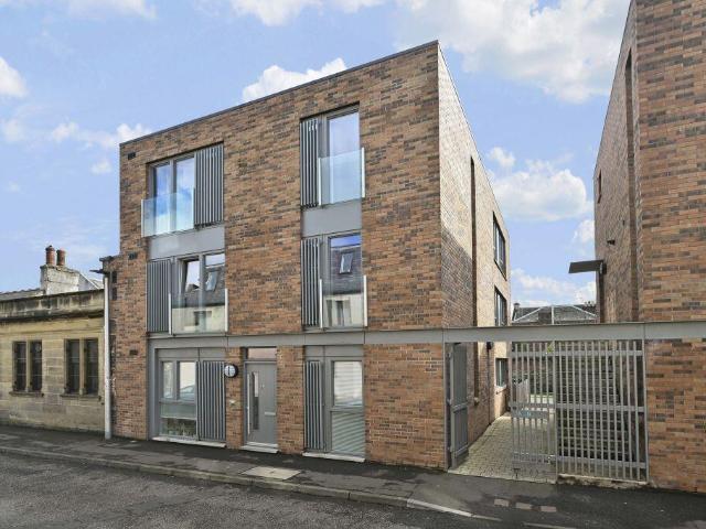 2 bedroom flat for sale in 5A Flat 2, Figgate Street, Portobello, Edinburgh, EH15 1HL, EH15