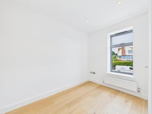 2 bedroom flat for sale in 60 Stone Road, Broadstairs, CT10
