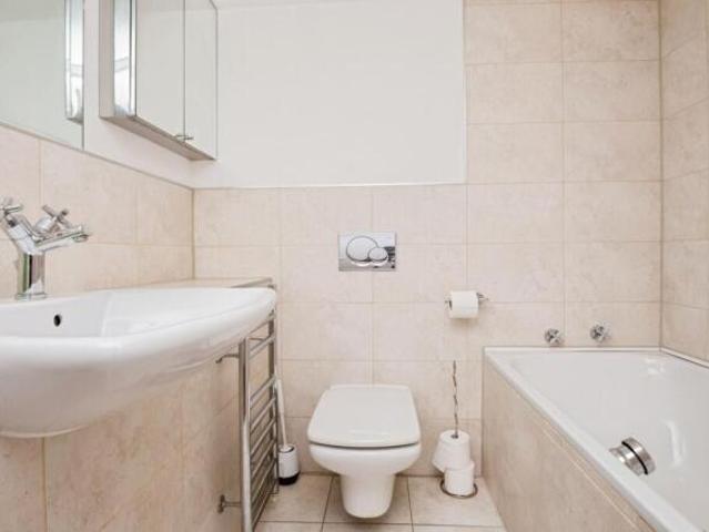 2 bedroom flat for sale in 73 Liverpool Road, Manchester, Lancashire, M3