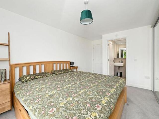 2 bedroom flat for sale in 7/4 Goldcrest Place, Cammo, Edinburgh, EH4 8GQ, EH4